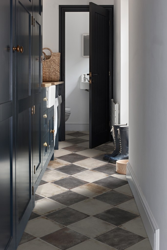 Osterley - Rocca Porcelain